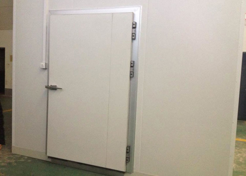 Professional Cold Storage Doors Spring Freestyle / Swing / Hinge Type ...